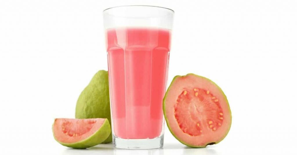Goiaba branca e vermelha: nutrientes, benefícios e dicas de consumo ...